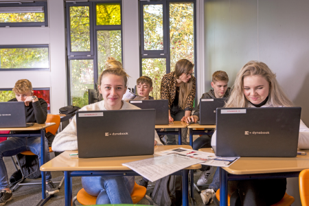 Hogeland College > Winsum > Groep 8 > Het Hogeland College? Daarom!